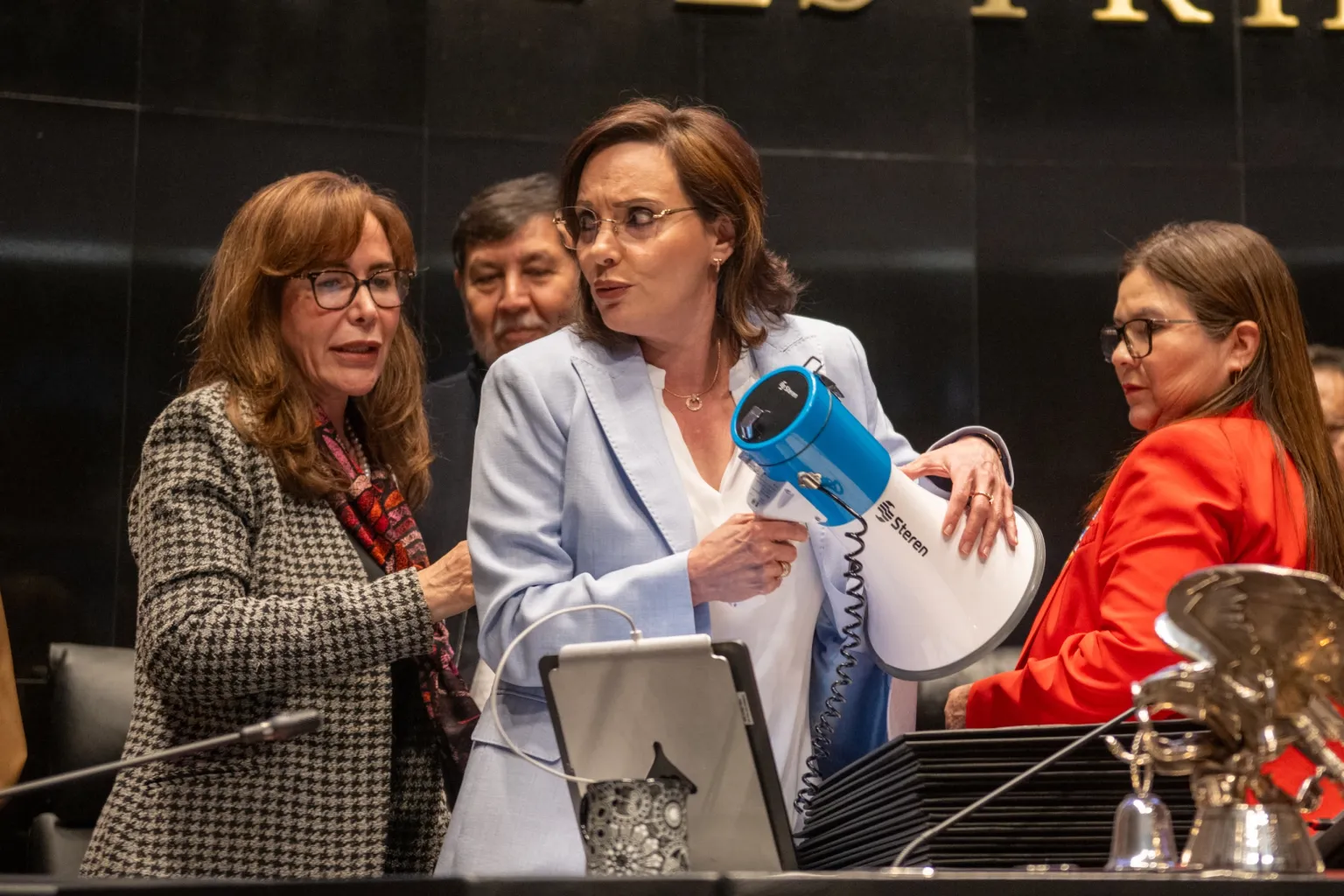Sheinbaum critica a Lilly Téllez por buscar intervención extranjera en ...